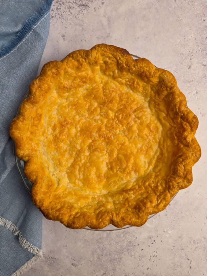 How To Blind Bake Pie Crust - Simply Scratch Made