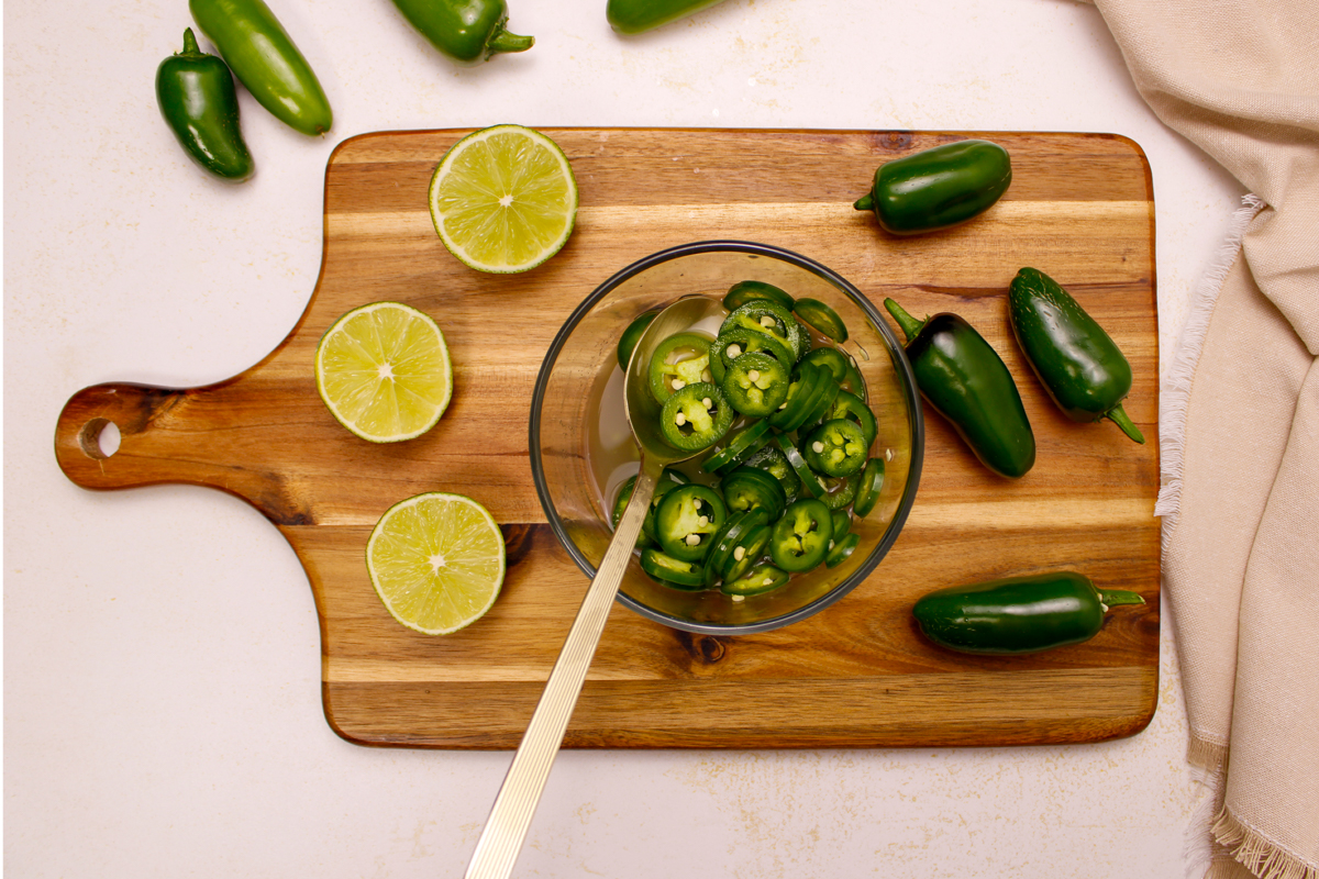 3-Ingredient Lime Pickled Jalapeños (No Vinegar)